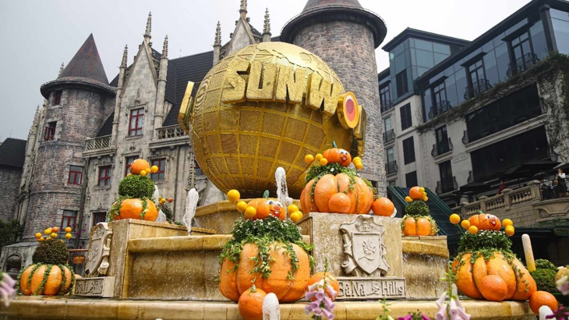 Halloween Ba Na Hills: Lễ hội ma mị giữa làng Pháp sương khói