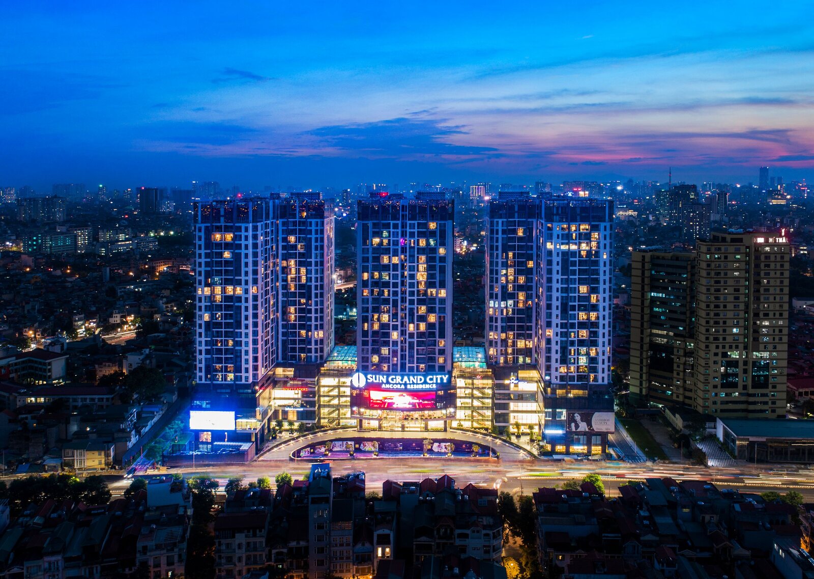 Sun Grand Hillside Residence